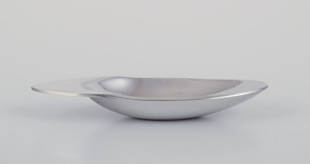 Nedda El-Asmar for Gense. Six "Appetize" oyster bowls. Stainless steel ...